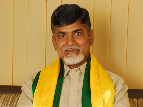 ఆదర్శముఖ్యమంత్రి చంద్రబాబు | Andhra Pradesh Chief Minister Nara ...