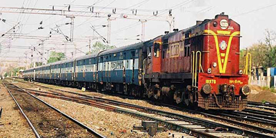 ఇకనుండి రైలులో చైనులుండవు | train chains| chain pulling in trains ...