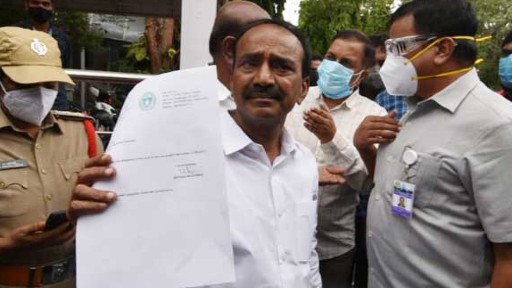 ఈట‌ల‌కు ఐదేళ్ల గండం.. ఈసారీ రాజ‌కీయ సుడిగుండం? | Etela rajender never ...