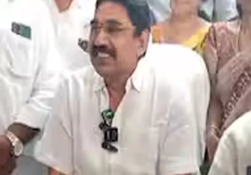 EGA film copy of Cockroach? | EGA Telugu film| a huge enthusiasm in ...