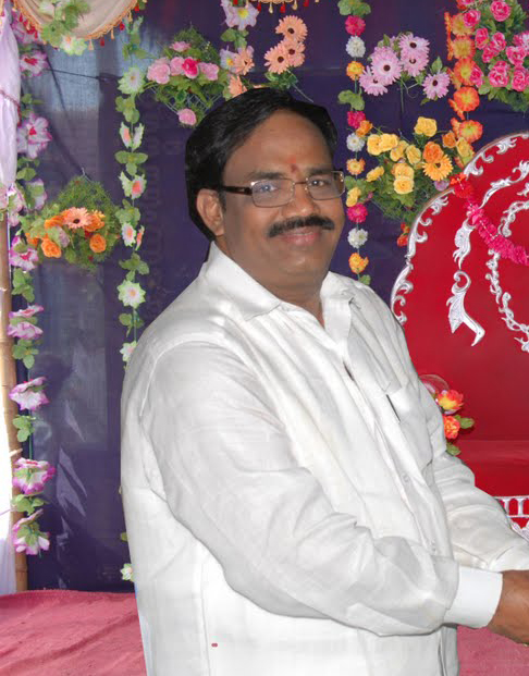 పేకాటాడుతూ పోలీసులకు చిక్కిన మాజీ ఎమ్మెల్యే నాని | gambling | west ...