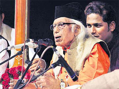 ప్రముఖ శాస్త్రీయ గాయకుడు మృతి | veteran vocalist ustad abdul rashid ...