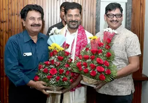 ముఖ్యమంత్రి రేవంత్‌రెడ్డిని కలిసిన ఎస్‌.వి.కృష్ణారెడ్డి, కె.అచ్చిరెడ్డి ...