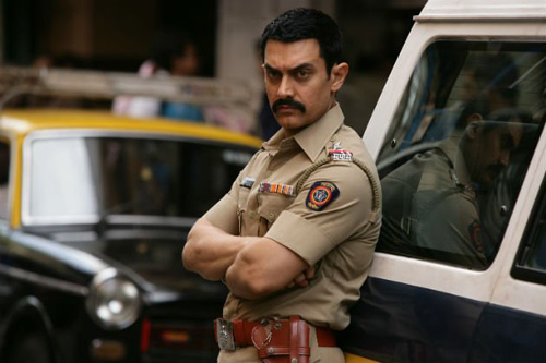 Aamir Takes Acting Tips for Talaash