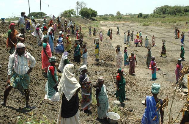 రాష్ట్రంలో ఉపాది పధకం ఇక 100 రోజులే | ap rural employment| nregs andhra ...