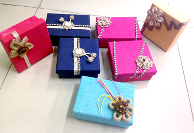 Return Gift Packing | Return Gift Packing | gift packing in weddings ...